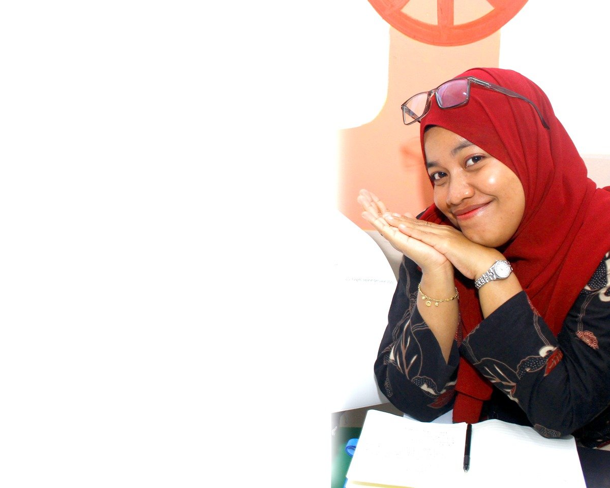 Kisah Nurhasnah,S.k.k.k di Dunia K3 - Davai Karya Pratama